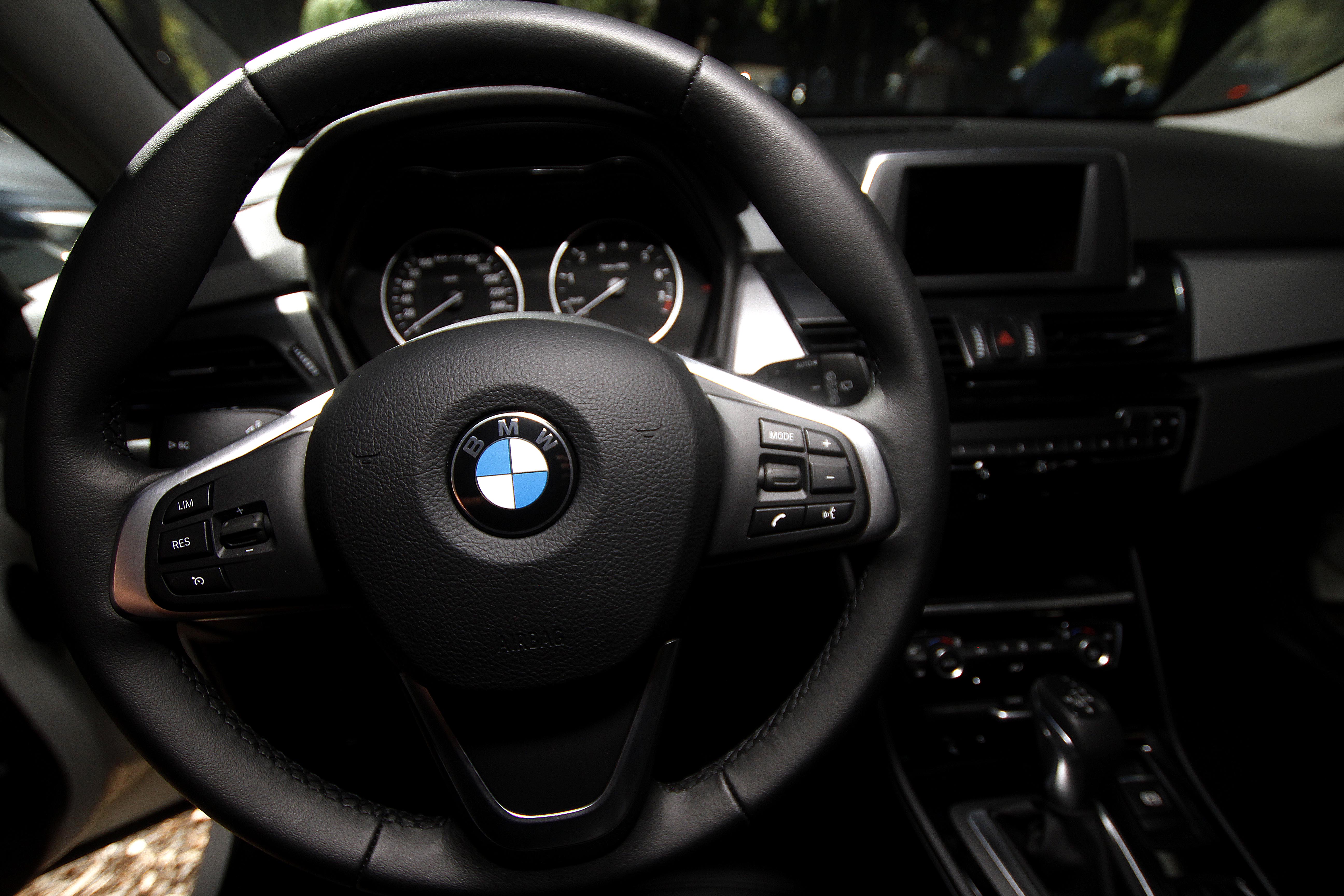 ¿Buscas un auto veloz? Estos son los factores que debes considerar al ...